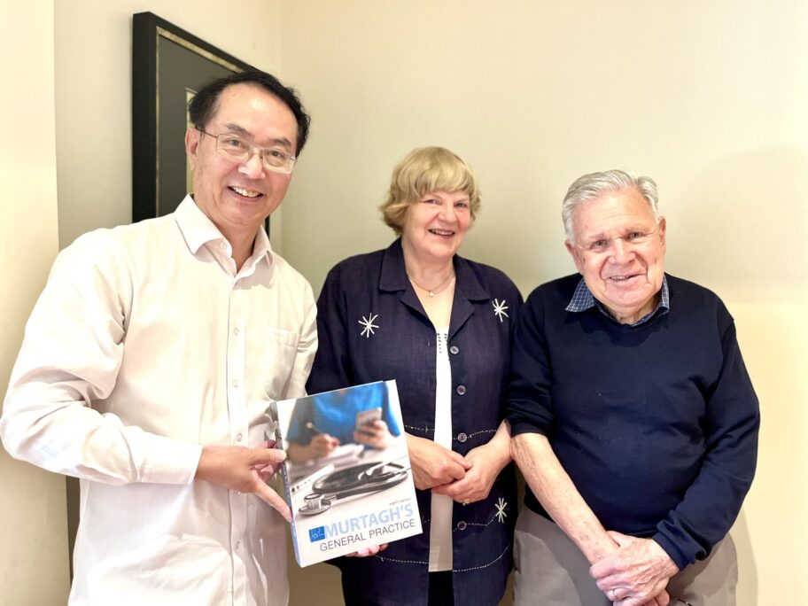 'A god for doctors': How Professor John Murtagh became a superstar in ...